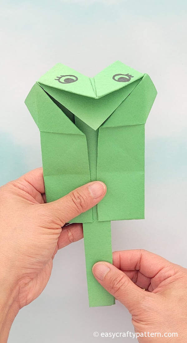Paper Frog Puppet Tutorial | Easy Crafty Pattern