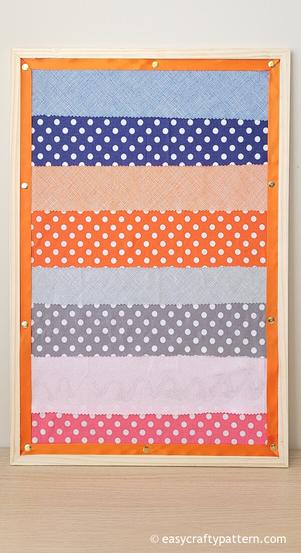 DIY Fabric Covered Cork Board | Easy Crafty Pattern