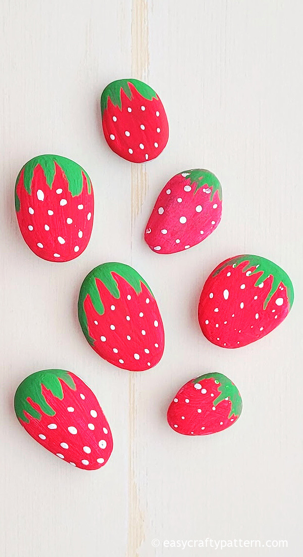 Strawberry Painted Rocks Tutorial For Garden | Easy Crafty Pattern