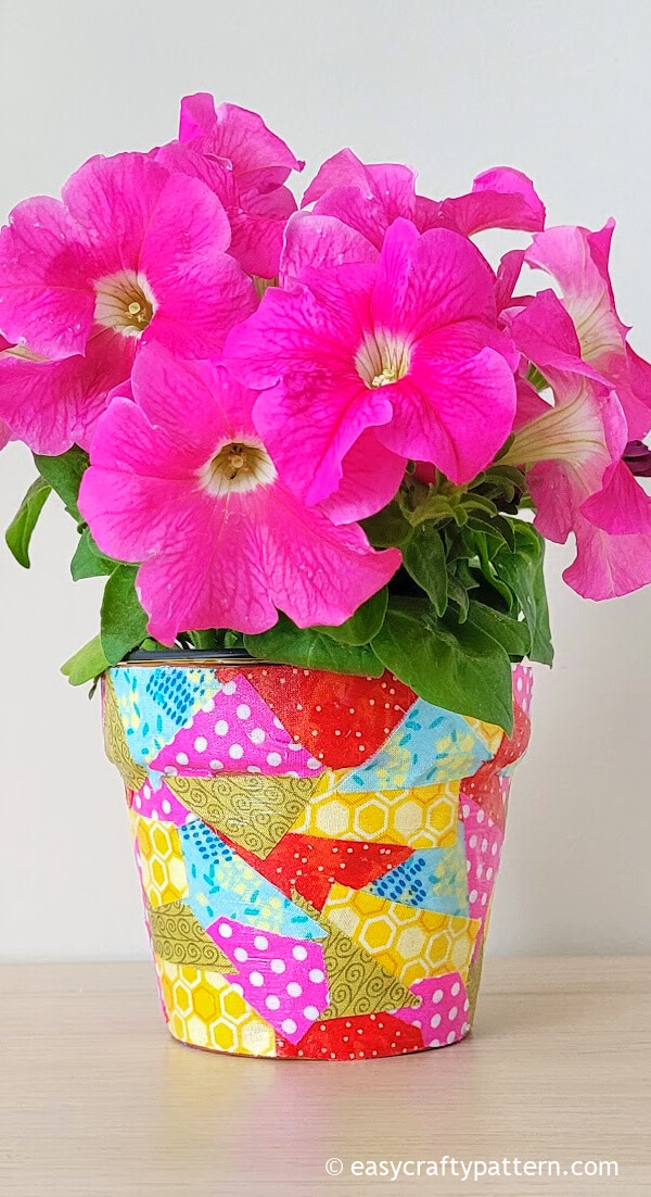 Fabric-Covered Flower Pot Tutorial | Easy Crafty Pattern