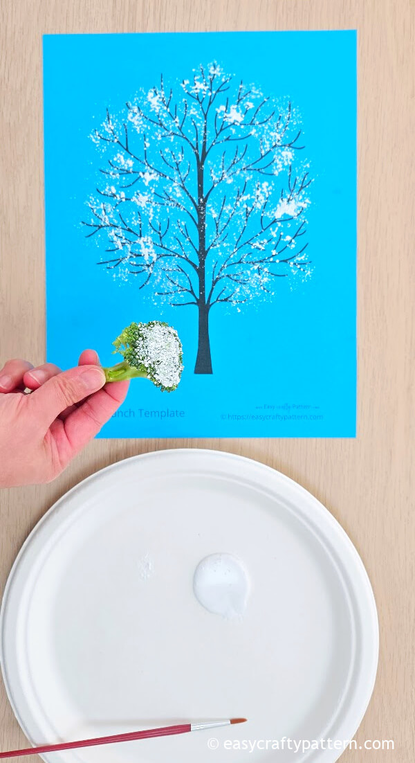 Broccoli Painted Winter Tree Craft | Easy Crafty Pattern